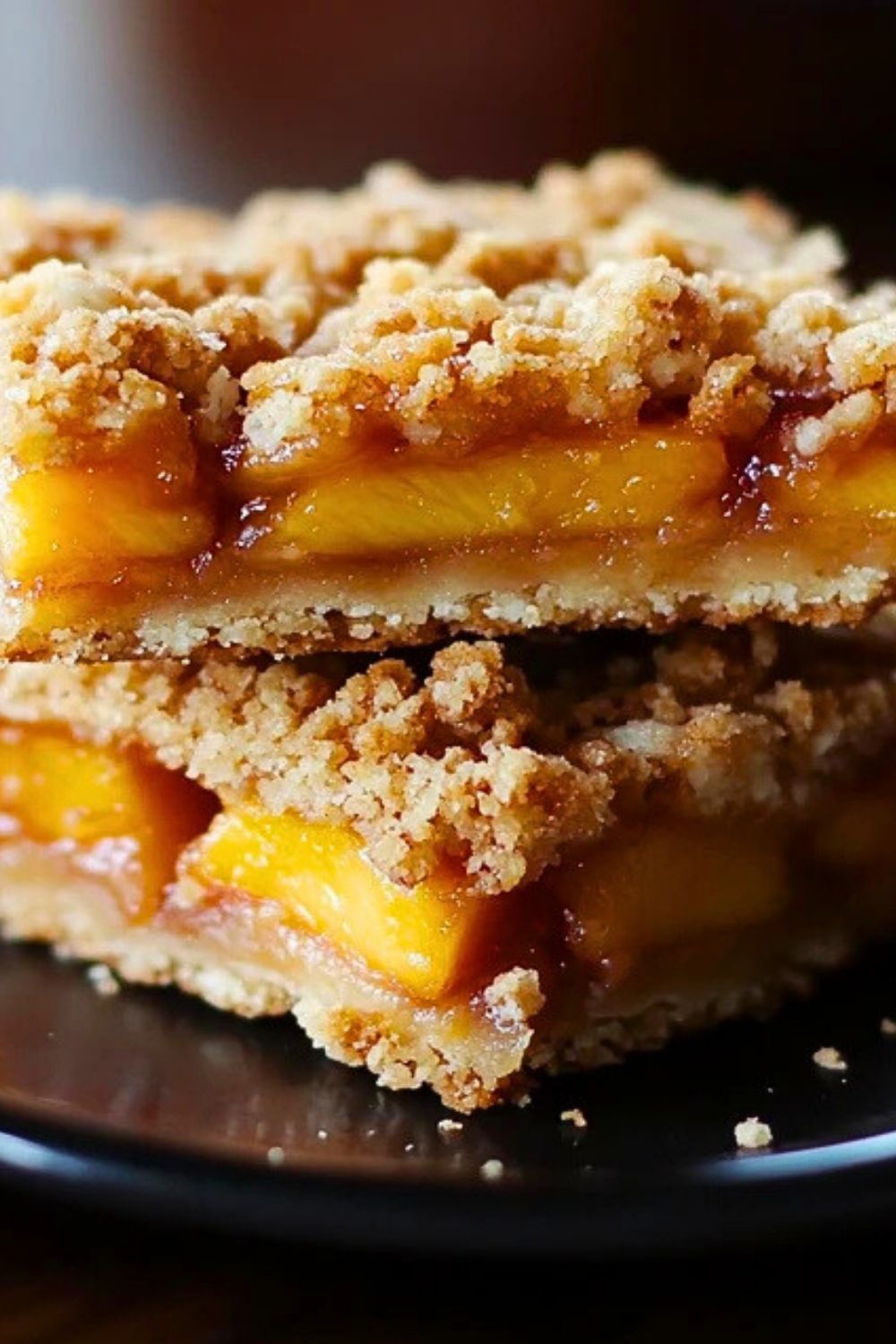 Peach Cobbler Crumble Bars